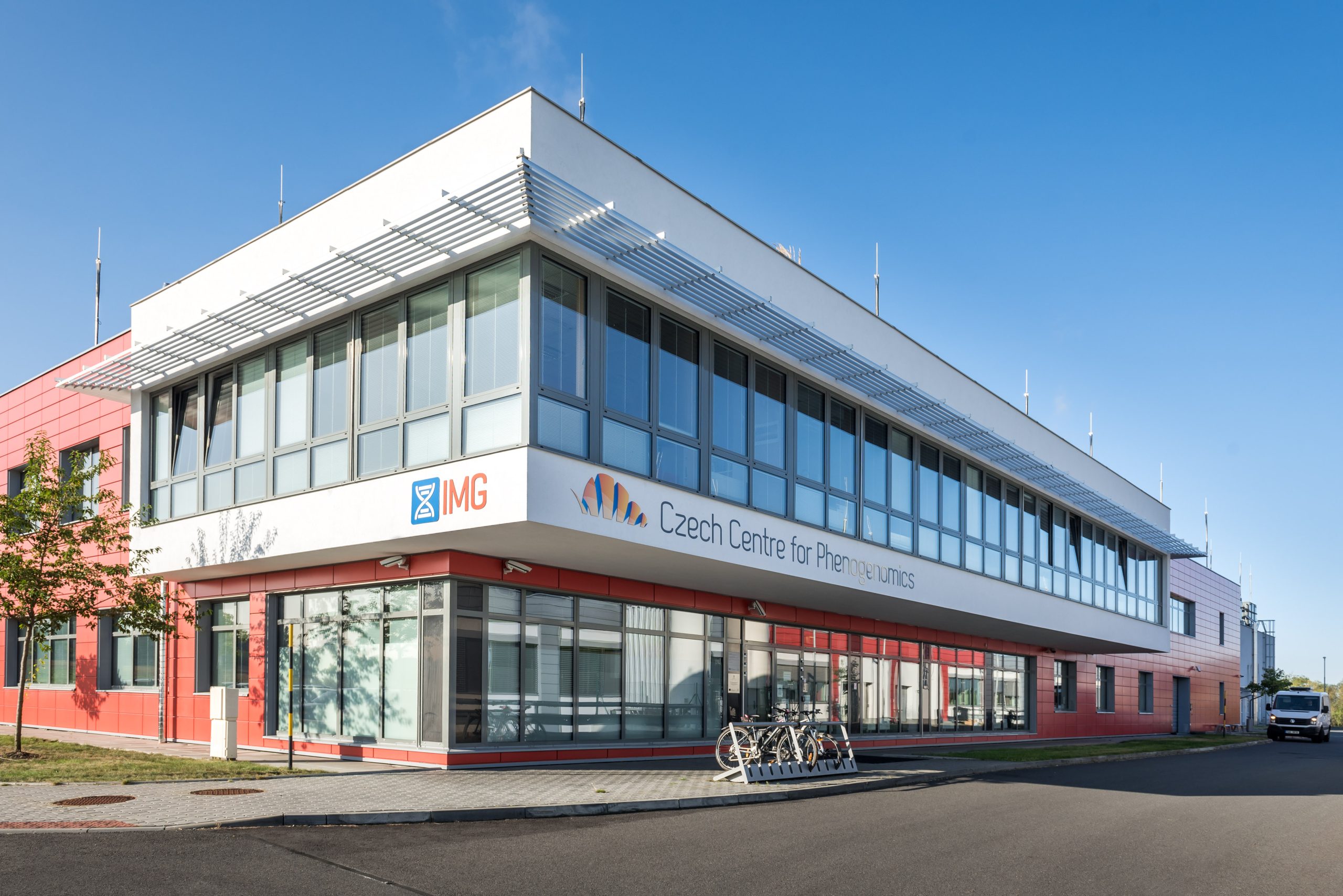 Czech Centre for Phenogenomics in the 2023 Roadmap of Large Research ...