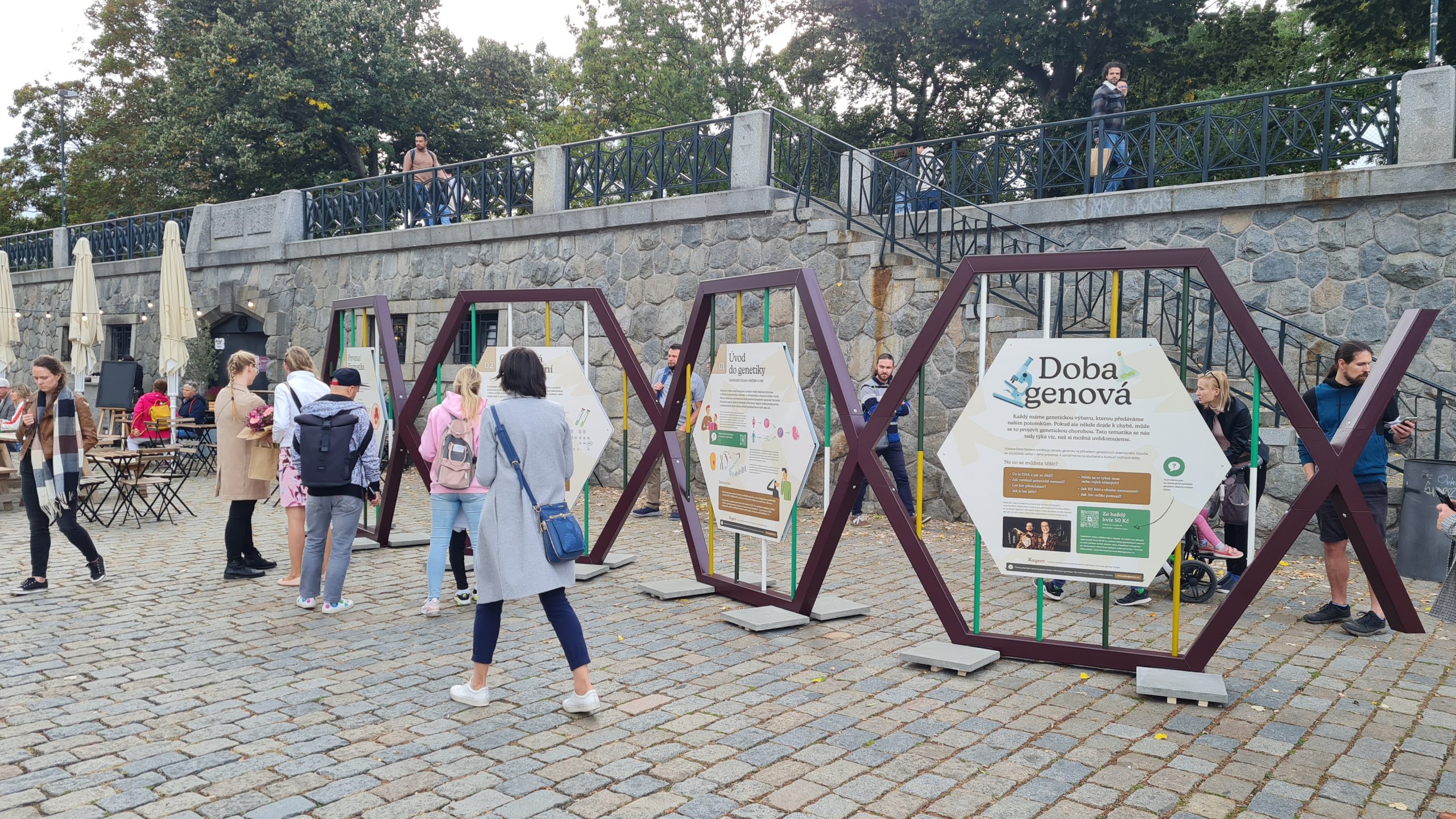“The Gene Age” Travelling Exhibition - Czech Centre for Phenogenomics